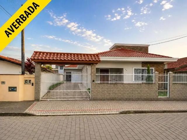 Casa / Sobrado para Venda em Joinville/SC Itaum 3 Quartos