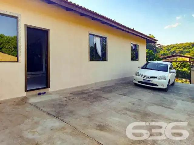 Casa / Sobrado para Venda em Joinville/SC Itinga 3 Quartos