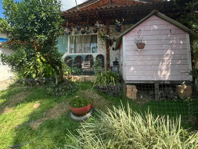 Casa / Sobrado para Venda em Joinville/SC Itinga 3 Quartos