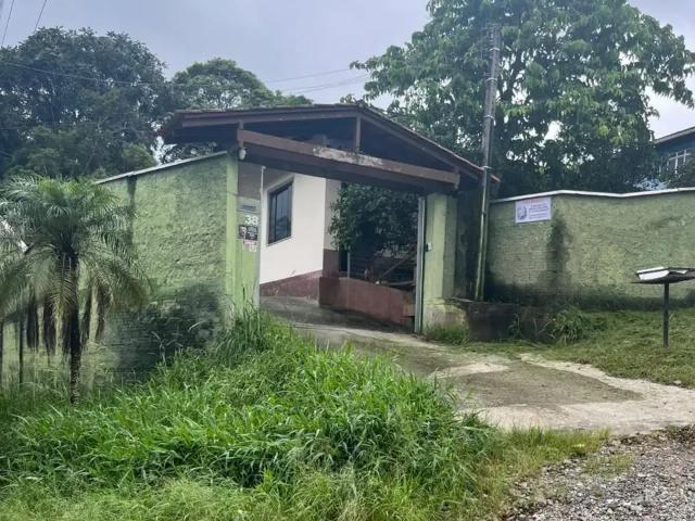 Casa / Sobrado para Venda em Joinville/SC Itinga 3 Quartos