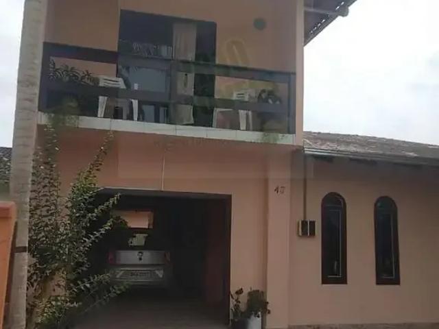 Casa / Sobrado para Venda em Joinville/SC Itinga 6 Quartos