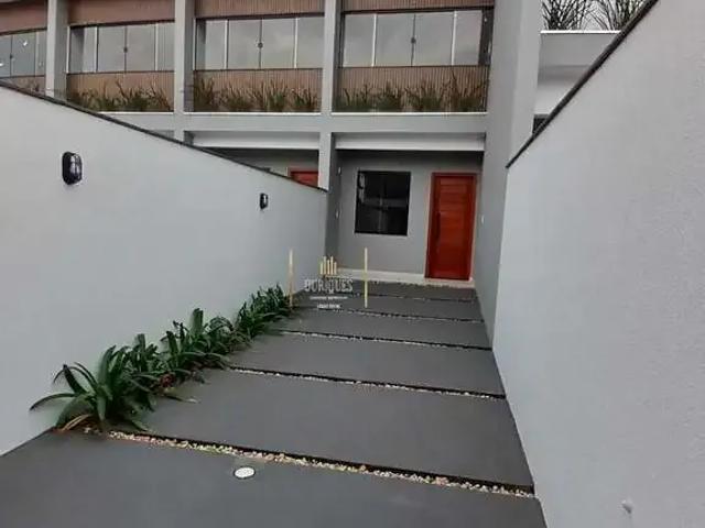 Casa / Sobrado para Venda em Joinville/SC Jardim Iririú 2 Quartos