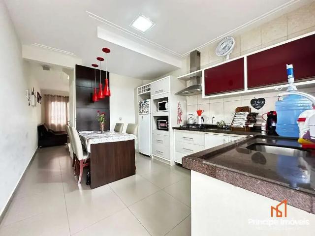 Casa / Sobrado para Venda em Joinville/SC Jardim Iririú 2 Quartos