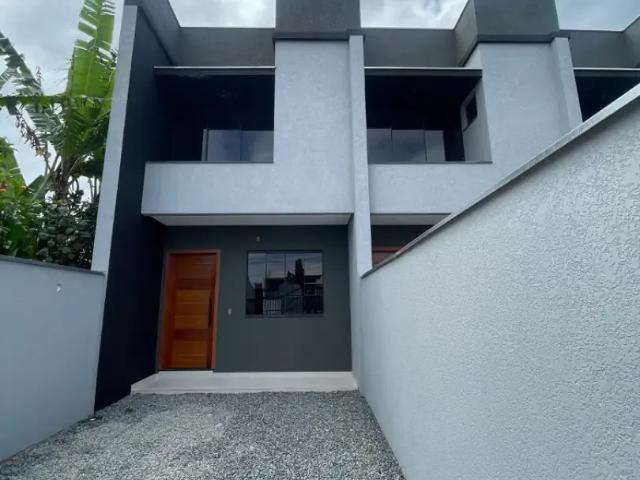 Casa / Sobrado para Venda em Joinville/SC Jardim Iririú 2 Quartos