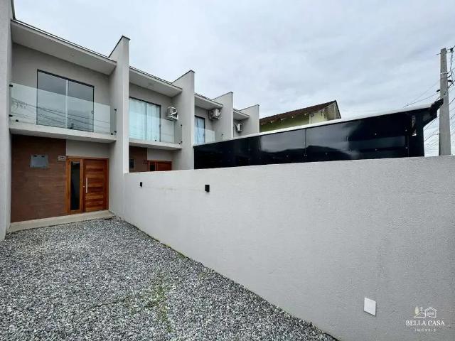 Casa / Sobrado para Venda em Joinville/SC Jardim Iririú 2 Quartos