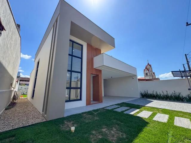Casa / Sobrado para Venda em Joinville/SC Jardim Iririú 3 Quartos