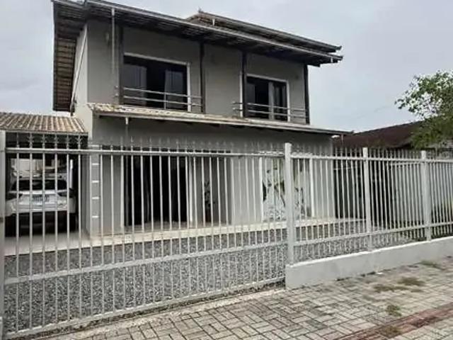 Casa / Sobrado para Venda em Joinville/SC Jardim Iririú 3 Quartos