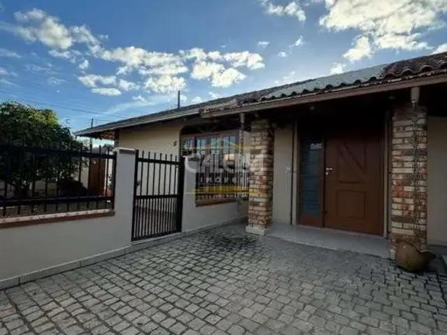 Casa / Sobrado para Venda em Joinville/SC Jardim Iririú 3 Quartos