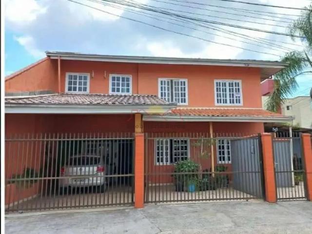 Casa / Sobrado para Venda em Joinville/SC Jardim Iririú 6 Quartos