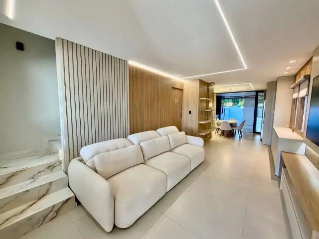 Casa / Sobrado para Venda em Joinville/SC Jardim Sofia 3 Quartos
