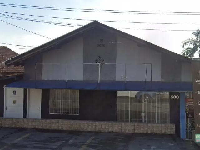 Casa / Sobrado para Venda em Joinville/SC Jardim Paraíso 4 Quartos