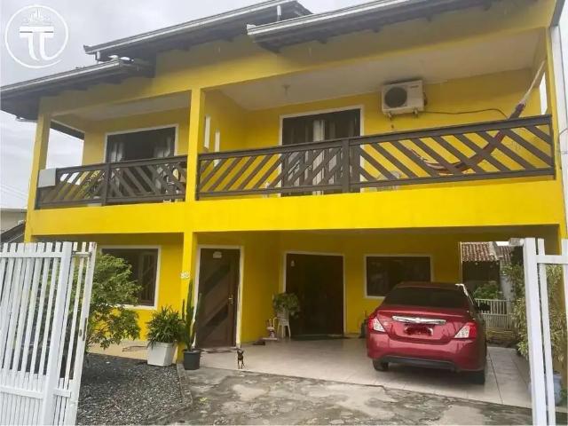 Casa / Sobrado para Venda em Joinville/SC Jardim Paraíso 4 Quartos
