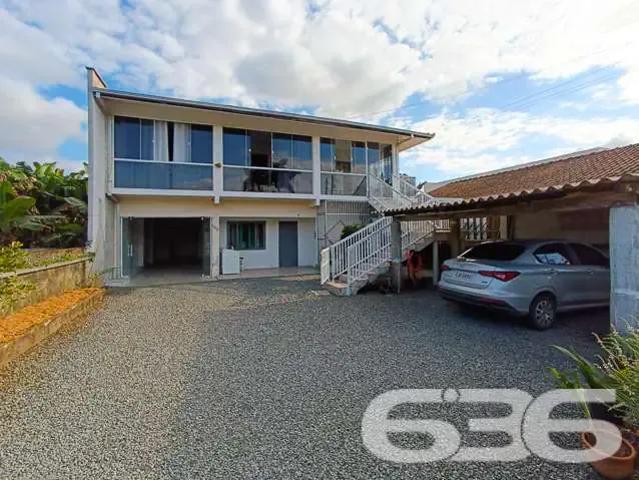 Casa / Sobrado para Venda em Joinville/SC Jardim Paraíso 6 Quartos