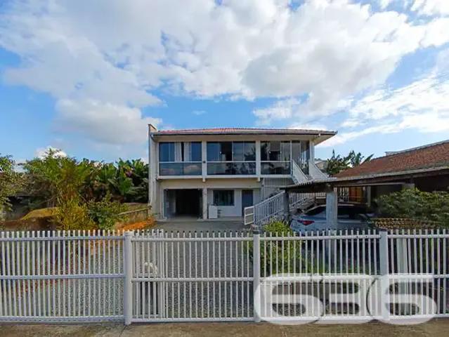 Casa / Sobrado para Venda em Joinville/SC Jardim Paraíso 6 Quartos