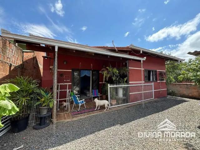 Casa / Sobrado para Venda em Joinville/SC Jardim Paraíso 2 Quartos