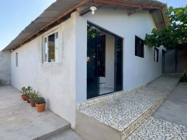 Casa / Sobrado para Venda em Joinville/SC Jarivatuba 2 Quartos