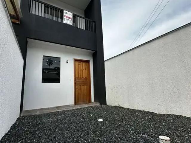 Casa / Sobrado para Venda em Joinville/SC Jarivatuba