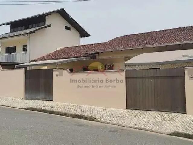 Casa / Sobrado para Venda em Joinville/SC Jarivatuba 3 Quartos