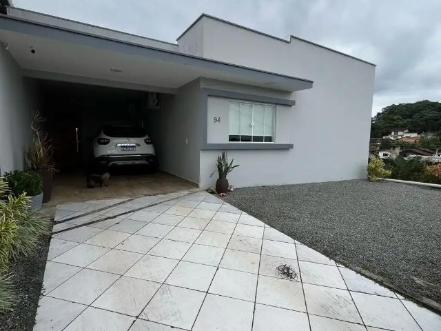 Casa / Sobrado para Venda em Joinville/SC João Costa 2 Quartos