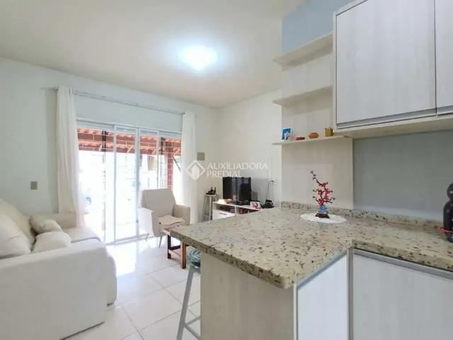 Casa / Sobrado para Venda em Joinville/SC João Costa 2 Quartos