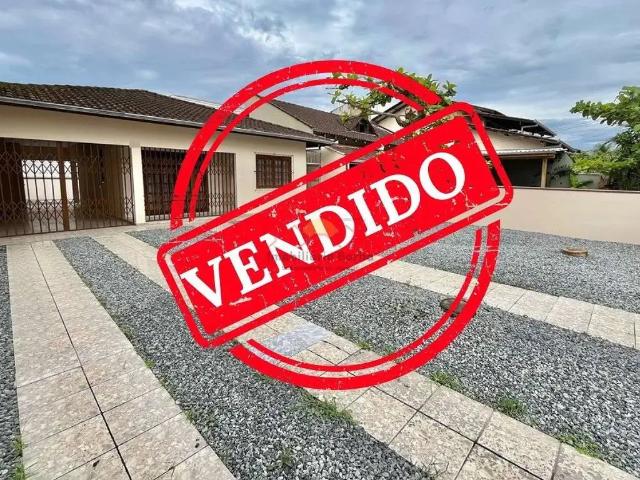 Casa / Sobrado para Venda em Joinville/SC João Costa 2 Quartos