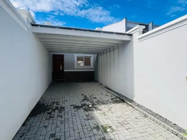 Casa / Sobrado para Venda em Joinville/SC João Costa