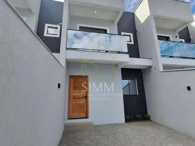 Casa / Sobrado para Venda em Joinville/SC João Costa 3 Quartos
