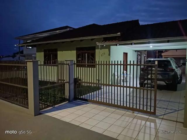 Casa / Sobrado para Venda em Joinville/SC Nova Brasília 2 Quartos