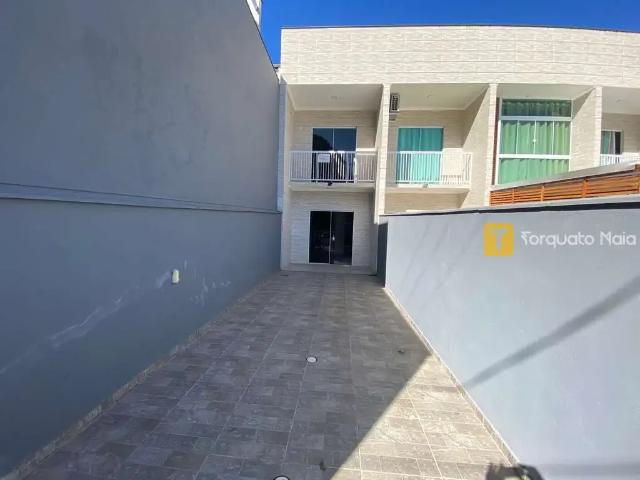 Casa / Sobrado para Venda em Joinville/SC Nova Brasília 2 Quartos