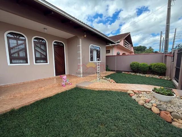Casa / Sobrado para Venda em Joinville/SC Nova Brasília 2 Quartos