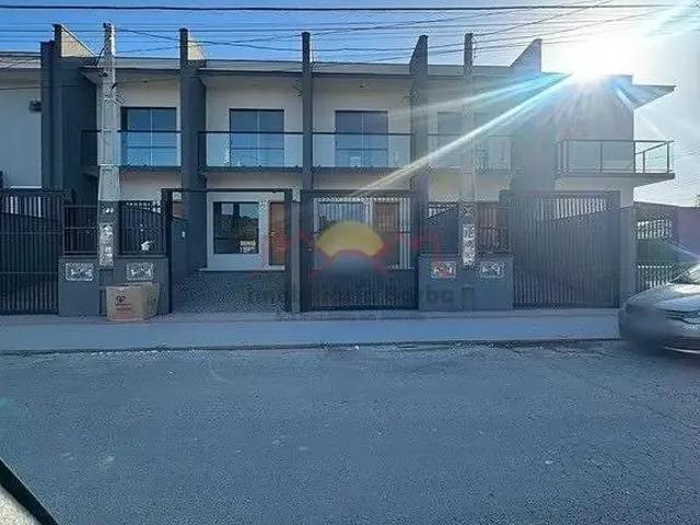 Casa / Sobrado para Venda em Joinville/SC Nova Brasília 2 Quartos