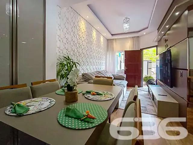 Casa / Sobrado para Venda em Joinville/SC Nova Brasília 3 Quartos
