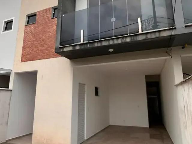 Casa / Sobrado para Venda em Joinville/SC Nova Brasília 3 Quartos
