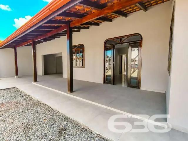 Casa / Sobrado para Venda em Joinville/SC Nova Brasília 4 Quartos