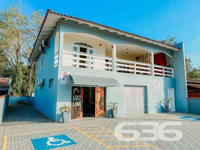 Casa / Sobrado para Venda em Joinville/SC Nova Brasília 4 Quartos
