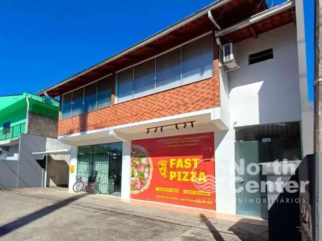 Casa / Sobrado para Venda em Joinville/SC Paranaguamirim 4 Quartos