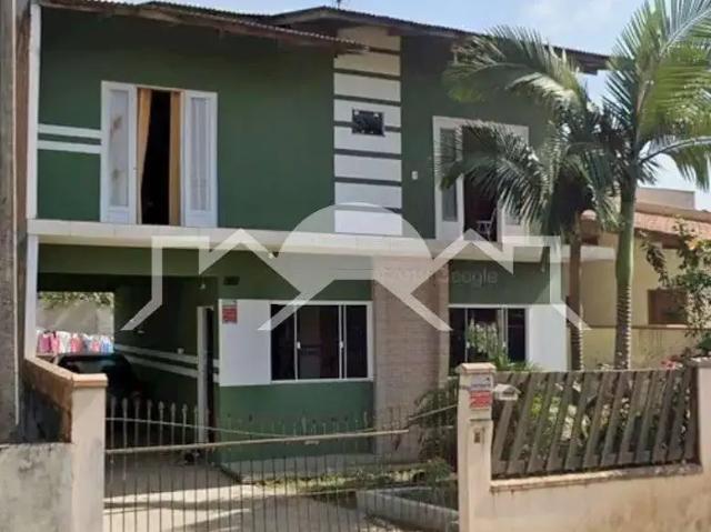 Casa / Sobrado para Venda em Joinville/SC Paranaguamirim 4 Quartos