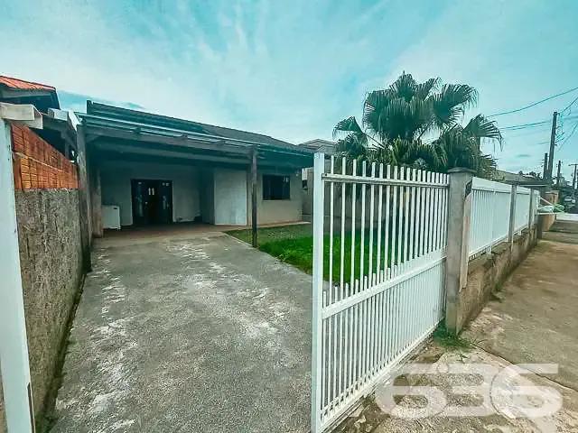Casa / Sobrado para Venda em Joinville/SC Paranaguamirim 2 Quartos