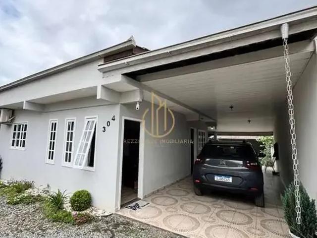 Casa / Sobrado para Venda em Joinville/SC Paranaguamirim 2 Quartos