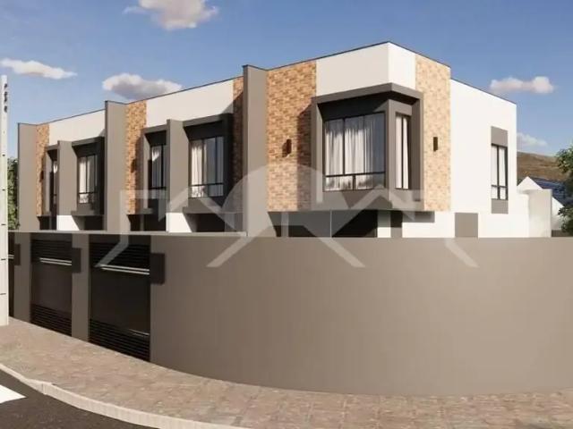 Casa / Sobrado para Venda em Joinville/SC Paranaguamirim 2 Quartos