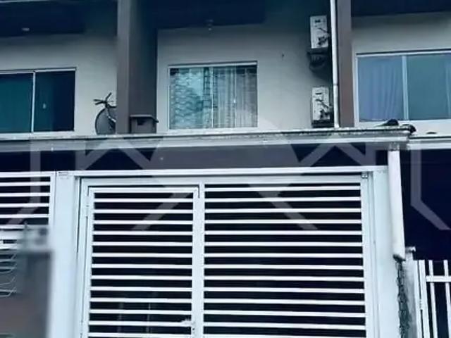 Casa / Sobrado para Venda em Joinville/SC Paranaguamirim 2 Quartos