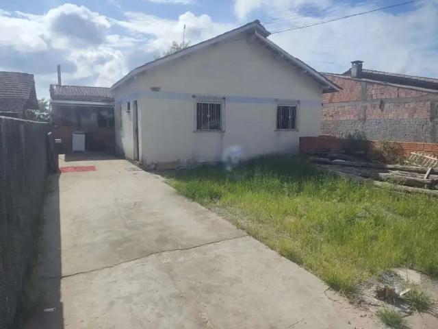 Casa / Sobrado para Venda em Joinville/SC Paranaguamirim 2 Quartos