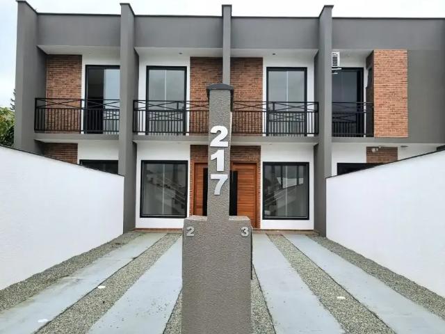 Casa / Sobrado para Venda em Joinville/SC Paranaguamirim 2 Quartos