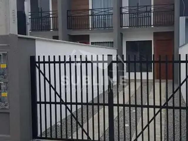 Casa / Sobrado para Venda em Joinville/SC Paranaguamirim 2 Quartos