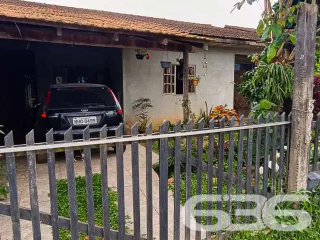 Casa / Sobrado para Venda em Joinville/SC Paranaguamirim 3 Quartos