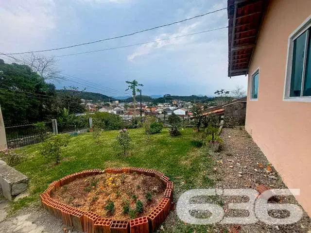 Casa / Sobrado para Venda em Joinville/SC Paranaguamirim 3 Quartos