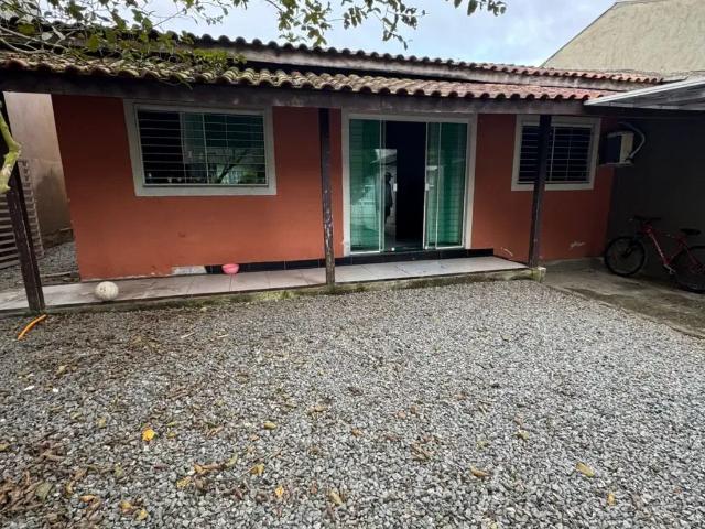Casa / Sobrado para Venda em Joinville/SC Paranaguamirim 3 Quartos