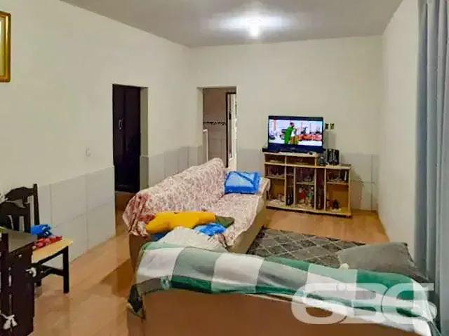 Casa / Sobrado para Venda em Joinville/SC Parque Guarani 6 Quartos