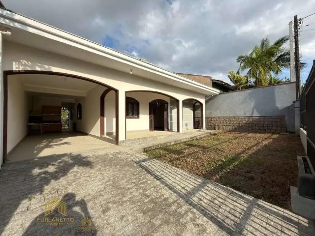 Casa / Sobrado para Venda em Joinville/SC Parque Guarani 3 Quartos