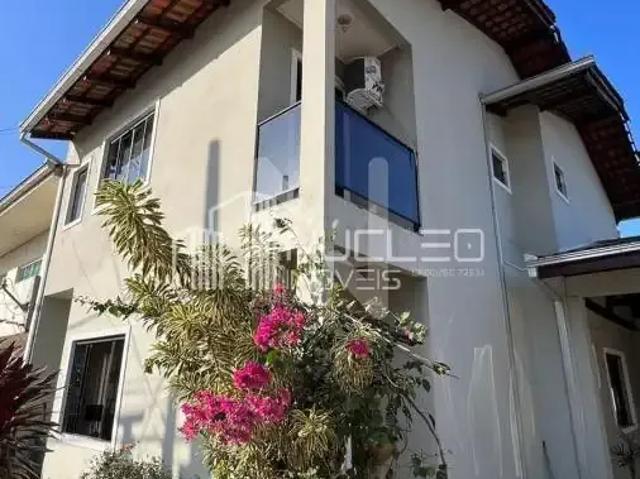Casa / Sobrado para Venda em Joinville/SC Parque Guarani 3 Quartos